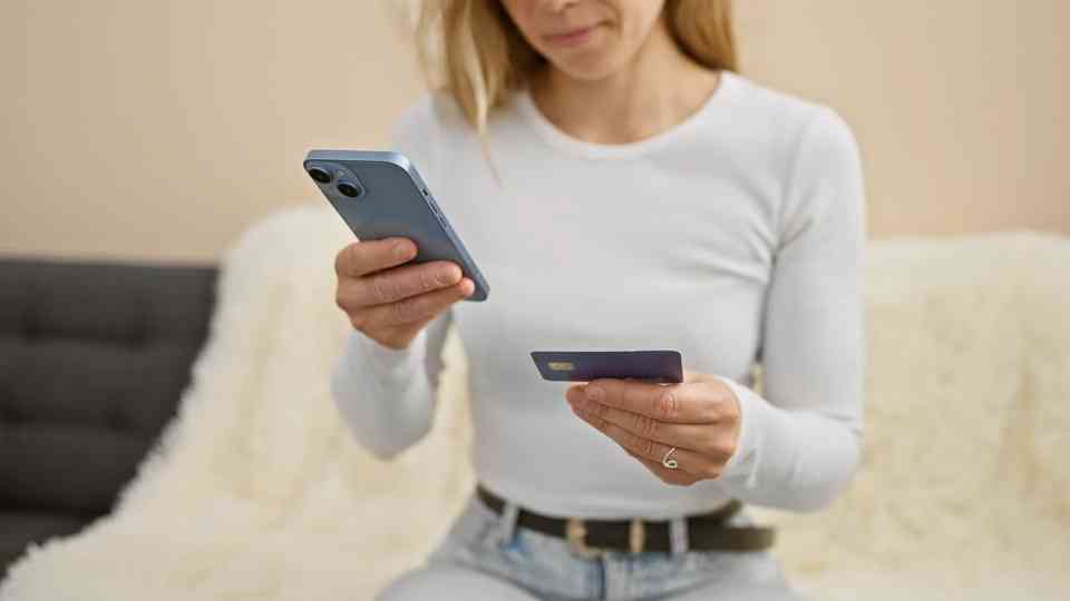 Stay One Step Ahead: 7 Strategies to Detect Credit Card Skimmers