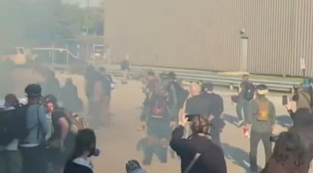 Fox News’ Faulkner Blasts Democratic Guest As ‘Riot’ Erupts At Chicago ...