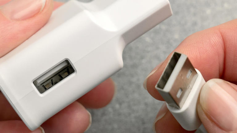 What Does It Mean When A USB Port Is White?
