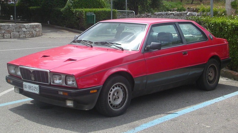 10 Classic Sports Cars That Are Suspiciously Cheap