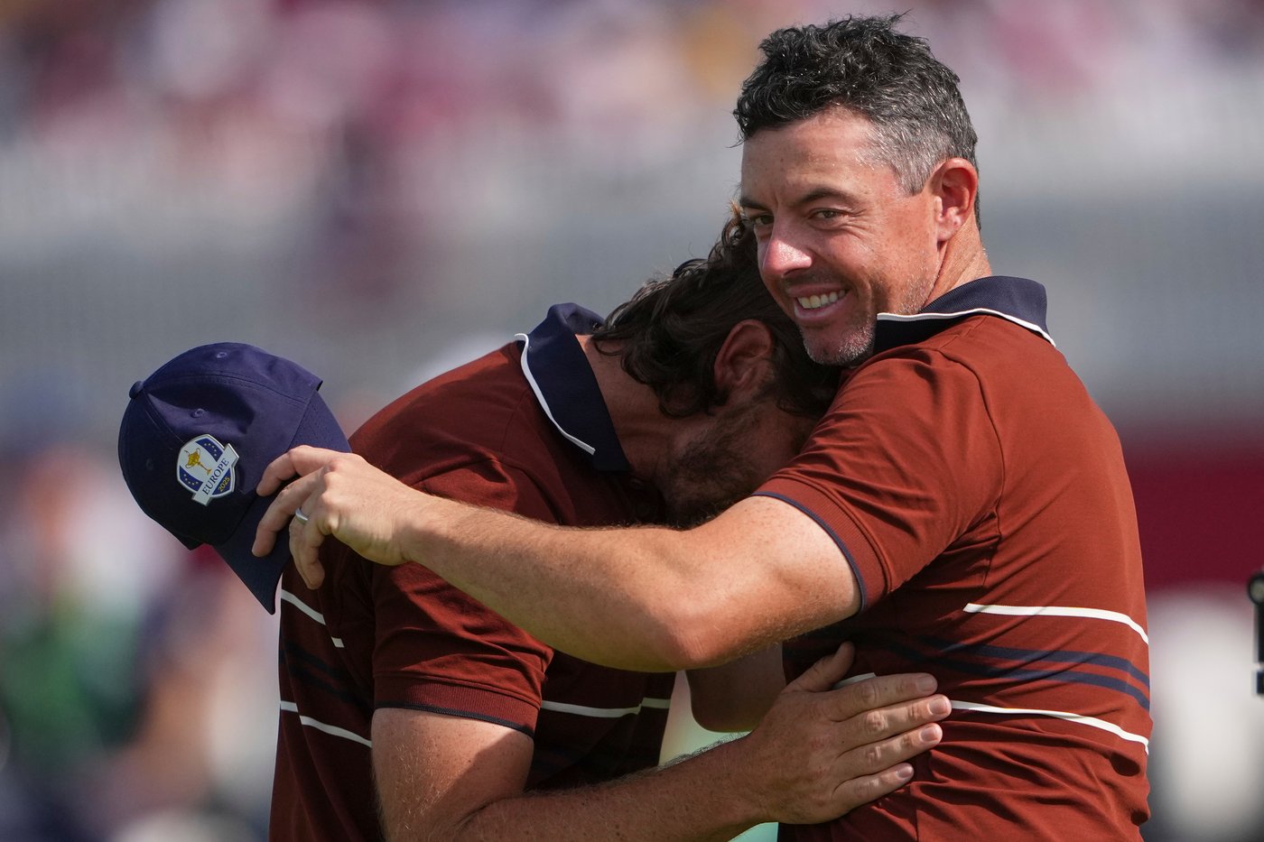 McIlroy gives as good as he gets at Ryder Cup, telling fans to shut up ...