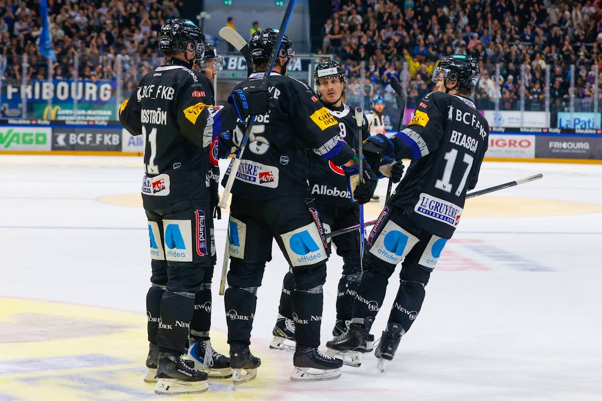 Fribourg victorieux pour Bykov, Genève passe proche de l'exploit