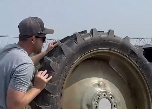 Pivot Irrigator vs. Drip Irrigation