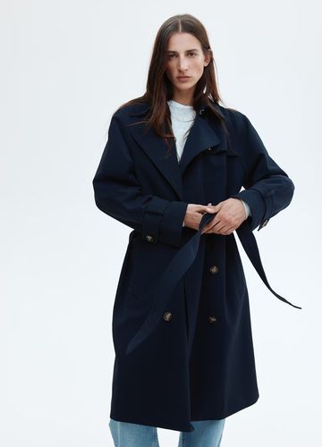 790 Euro? Nein, 79 Euro: Der eleganteste H&M-Mantel im Frühling 2026