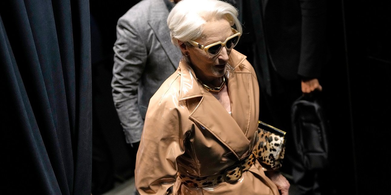 «Ο Διάβολος Φοράει Prada»: Η επική συνάντηση της Μέριλ Στριπ αλά ...