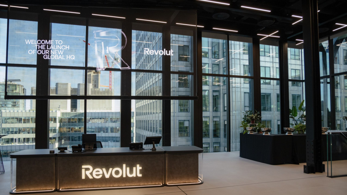 Revolut: Τα μεγάλα επενδυτικά πλάνα, το «στοίχημα» των επιχειρήσεων και ...