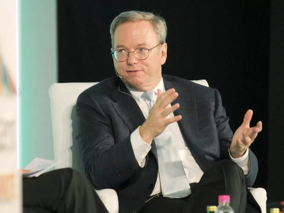 Google's ex-CEO Eric Schmidt raises 'China alarm', tells American ...
