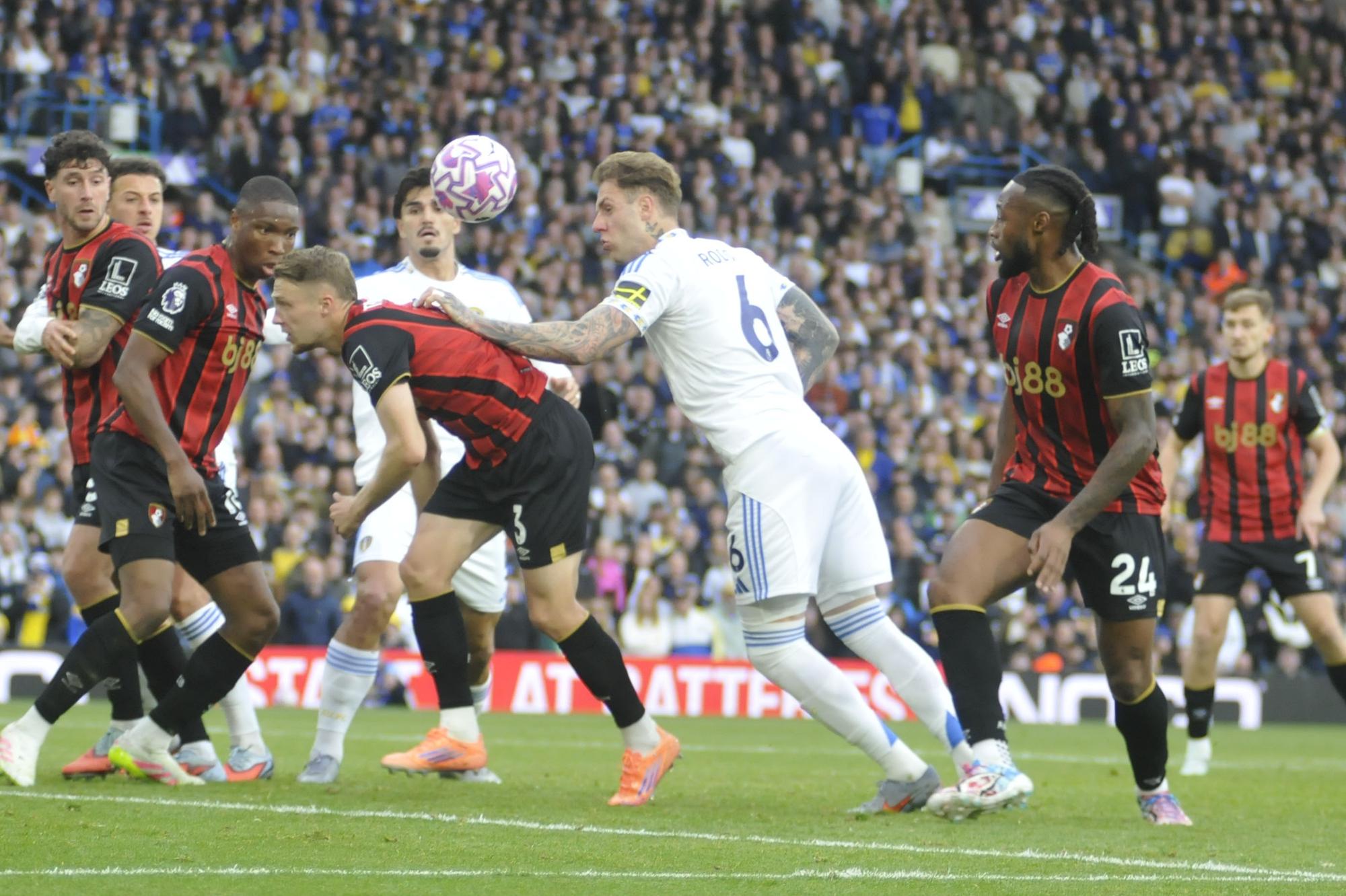 Daniel Farke proud of Leeds United side despite late goal denying a ...