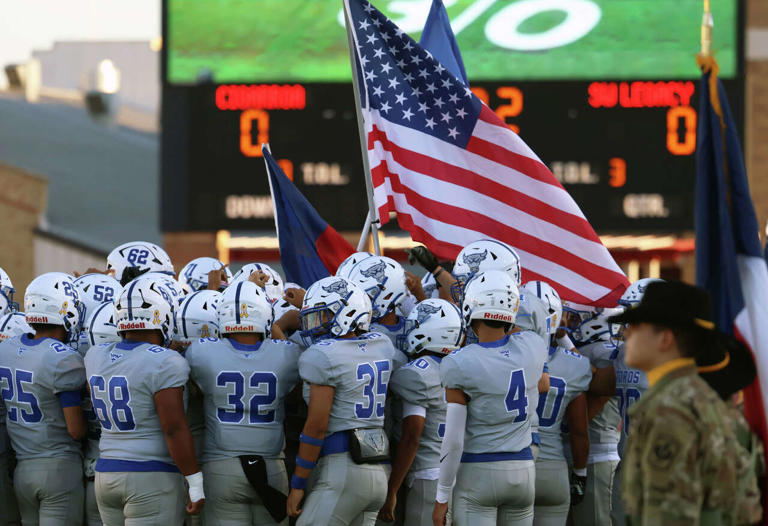 Photos: Cigarroa Toros fall at home to Southwest Legacy