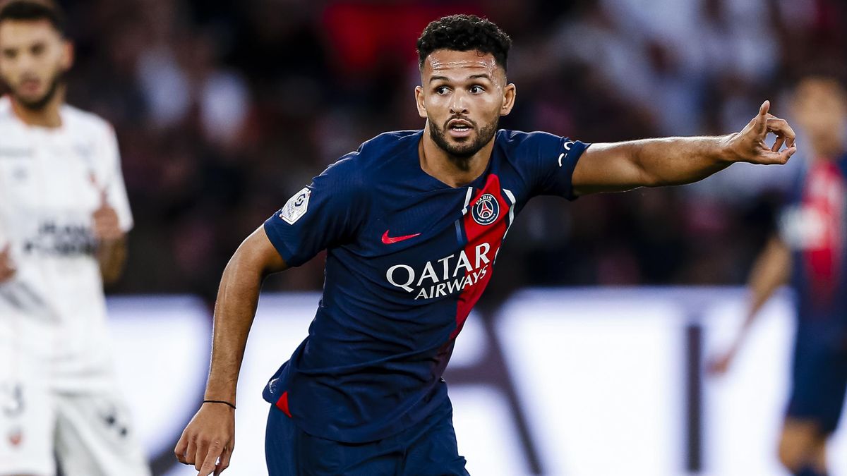 PSG : "Il joue en Timberland", Acherchour se paye Gonçalo Ramos