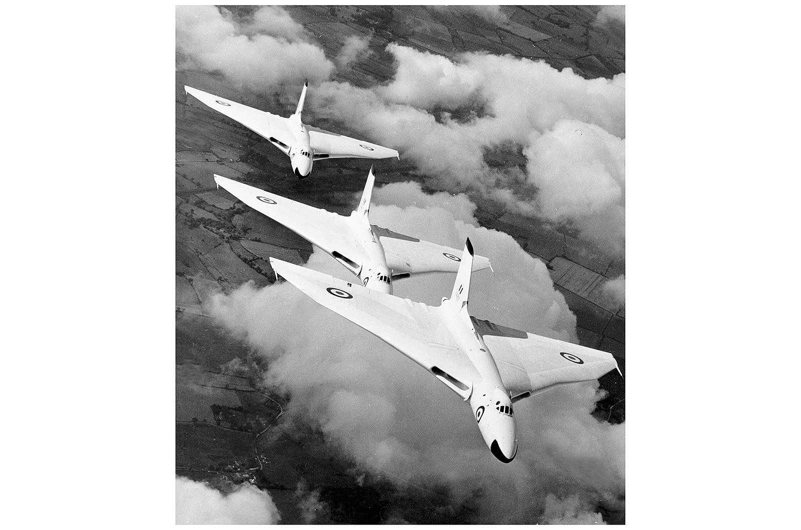 10 Incredible features of the Avro Vulcan bomber