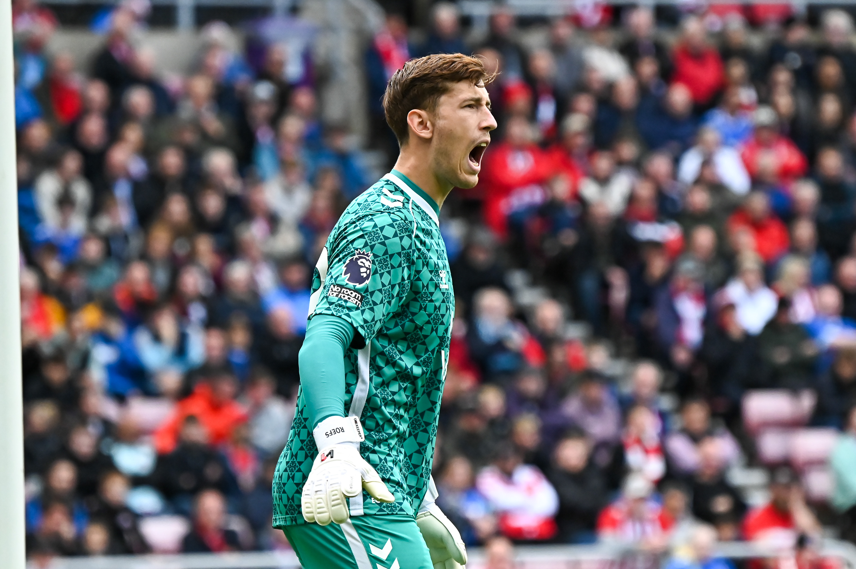 'Unprecedented' – Robin Roefs makes huge Sunderland atmosphere claim ...