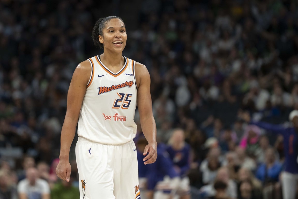 Striking photos showcase WNBA star Alyssa Thomas
