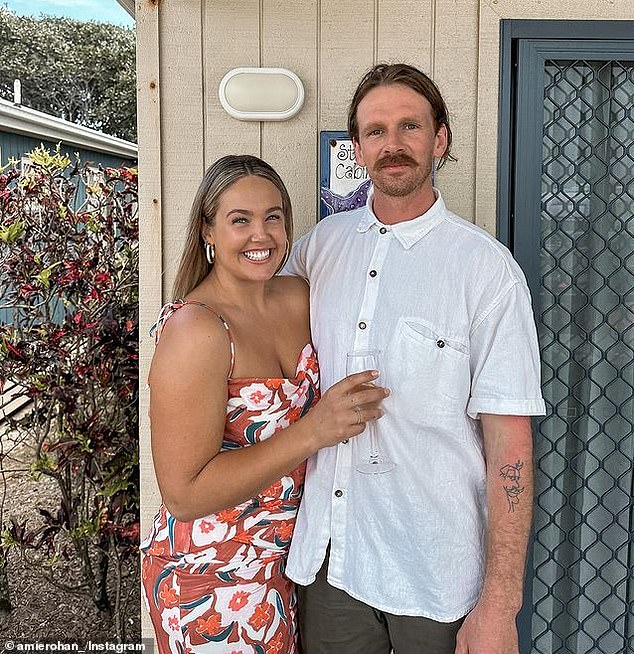 Gary Rohan's ex-wife blurs out image of the former Geelong star's baby ...