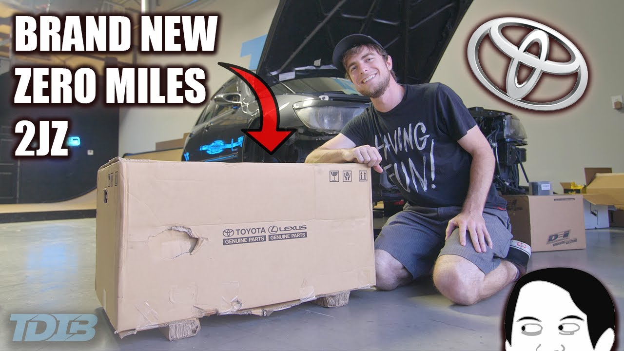 We got a brand new Toyota 2JZ crate engine (zero mile 2JZ unboxing)