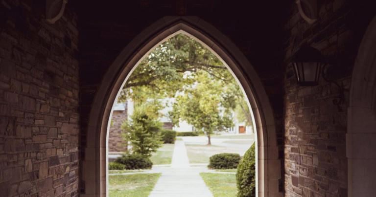 Trump isn’t cutting Pell Grants, after all − but other changes could ...