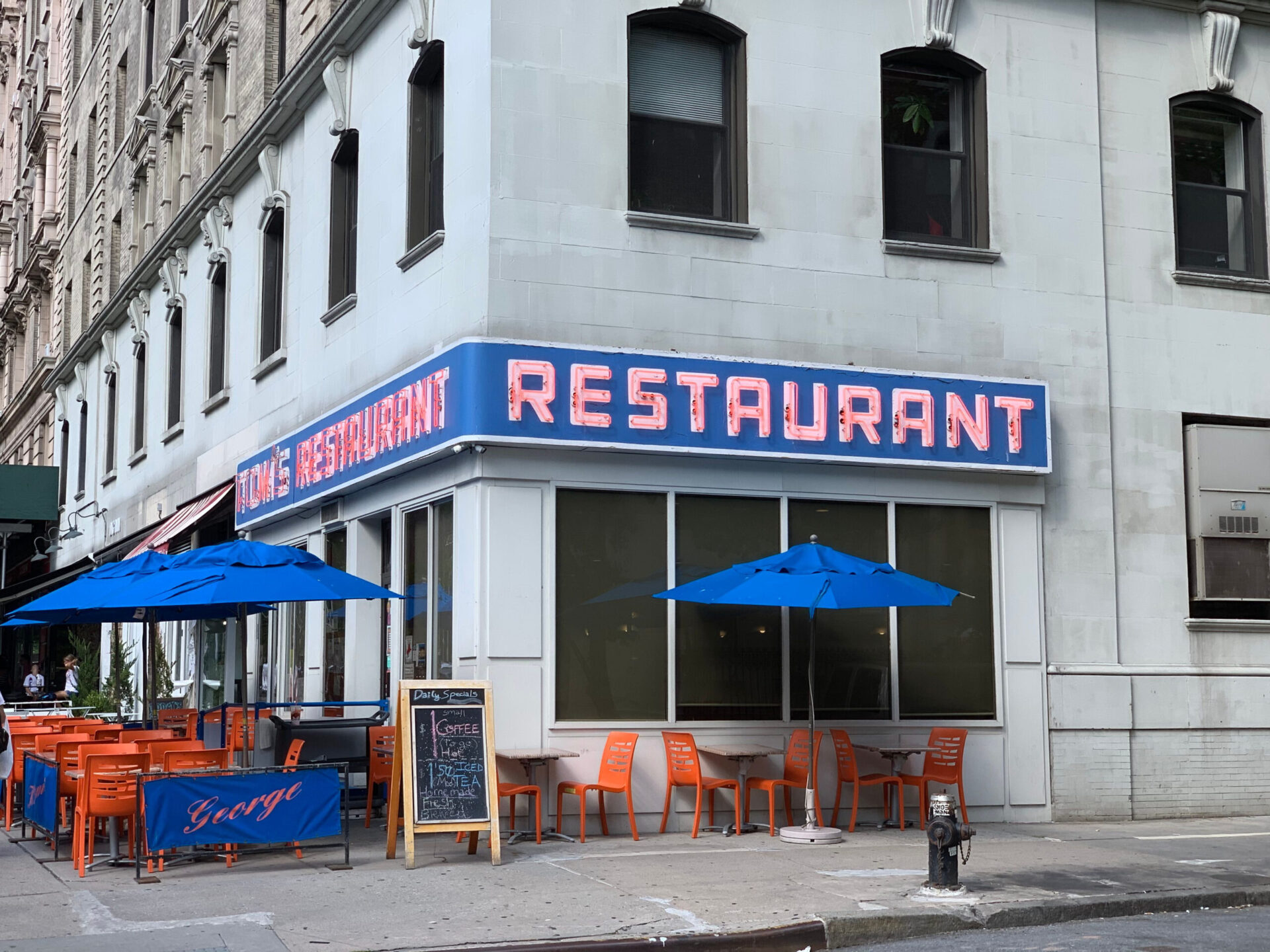 Sneaky Tactics Restaurants Use To Scam Customers: ‘It’s incredibly ...