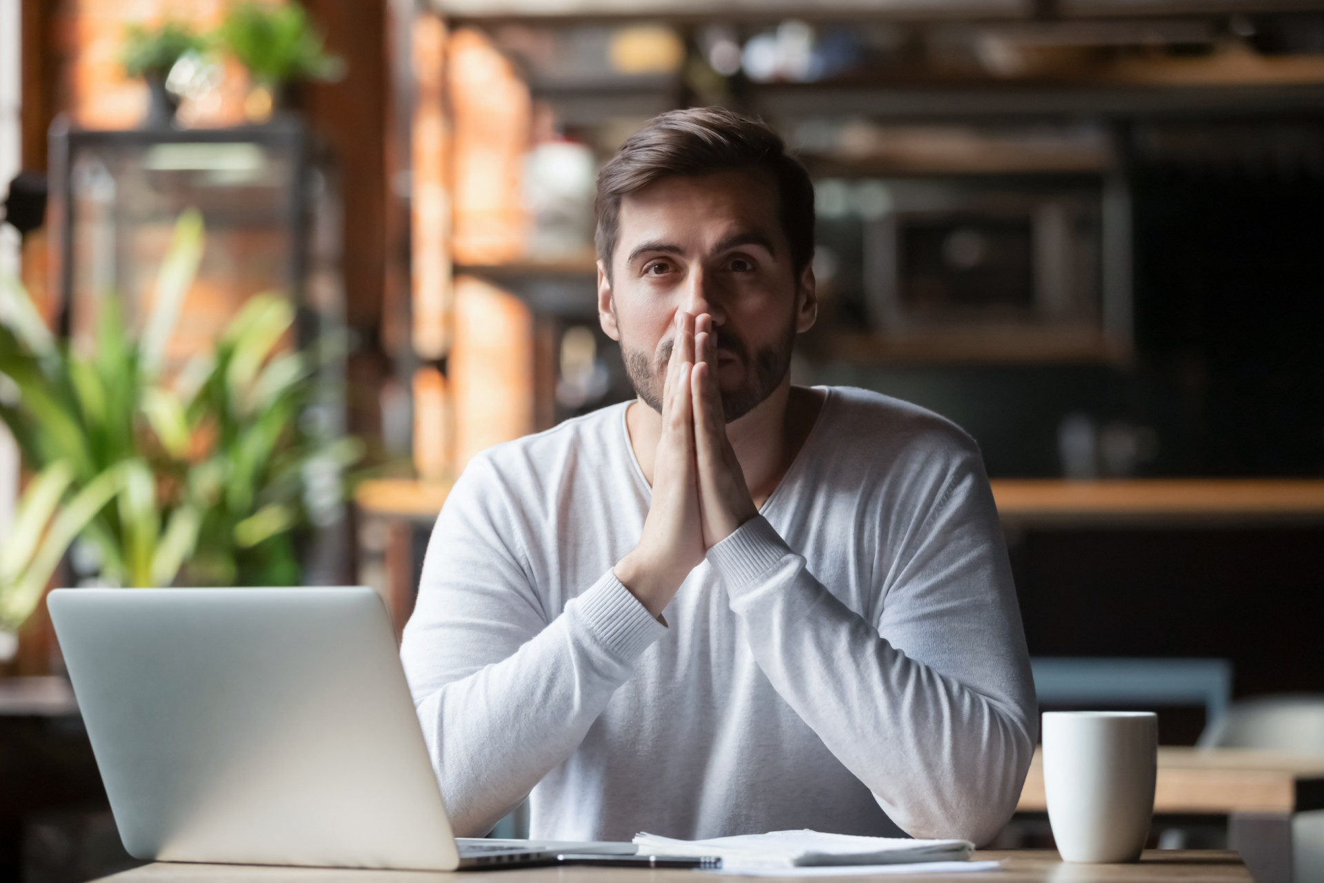 Le mot "travail" apparait 683 fois dans la Bible