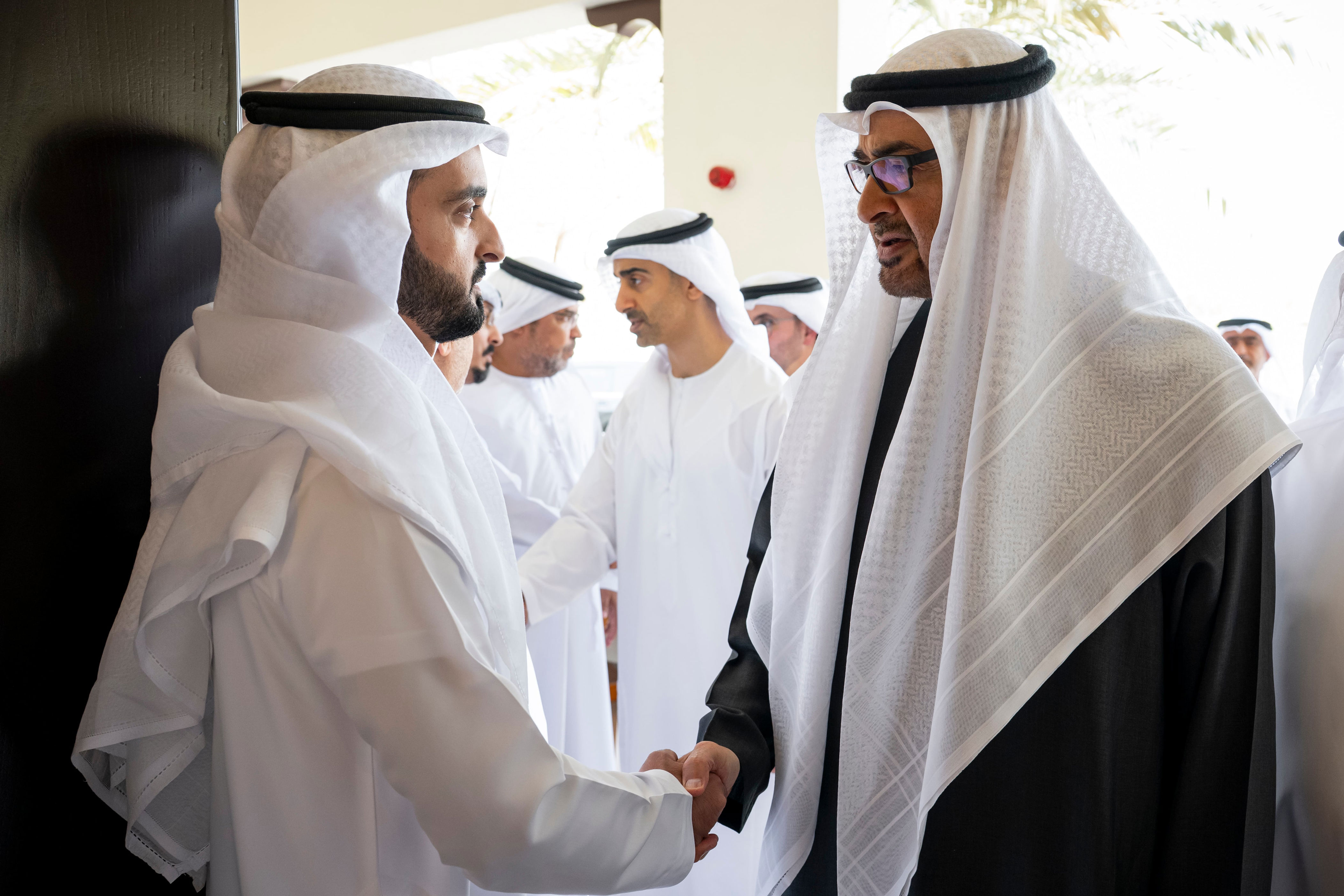 President Sheikh Mohamed pays tribute after death of former UAE ...