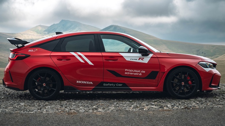 10 Of The Fastest Honda Cars Ever Made, Ranked By Top Speed