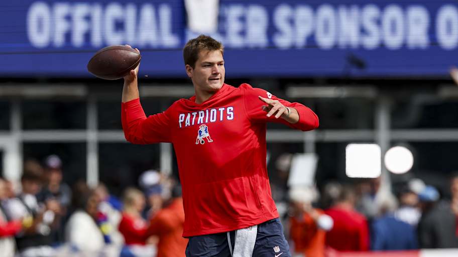 Patriots' Drake Maye Gets Huge Praise from Panthers QB