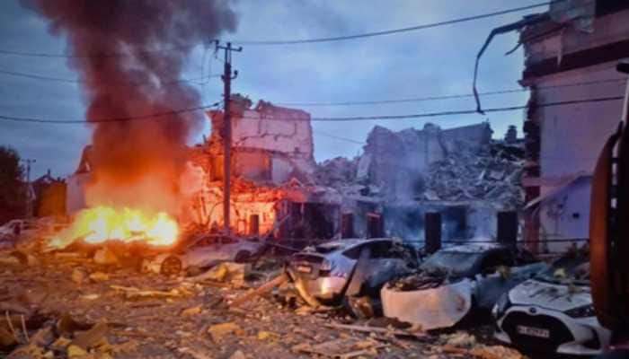 Zelensky Urges Toughest Global Pressure As Russian Strikes Kill 4 ...
