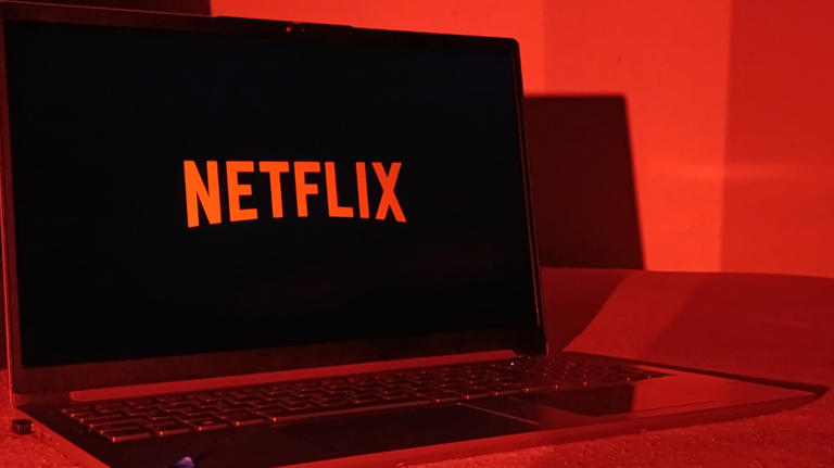 Yes, You Can Set A Custom Netflix Profile Picture - Here's How
