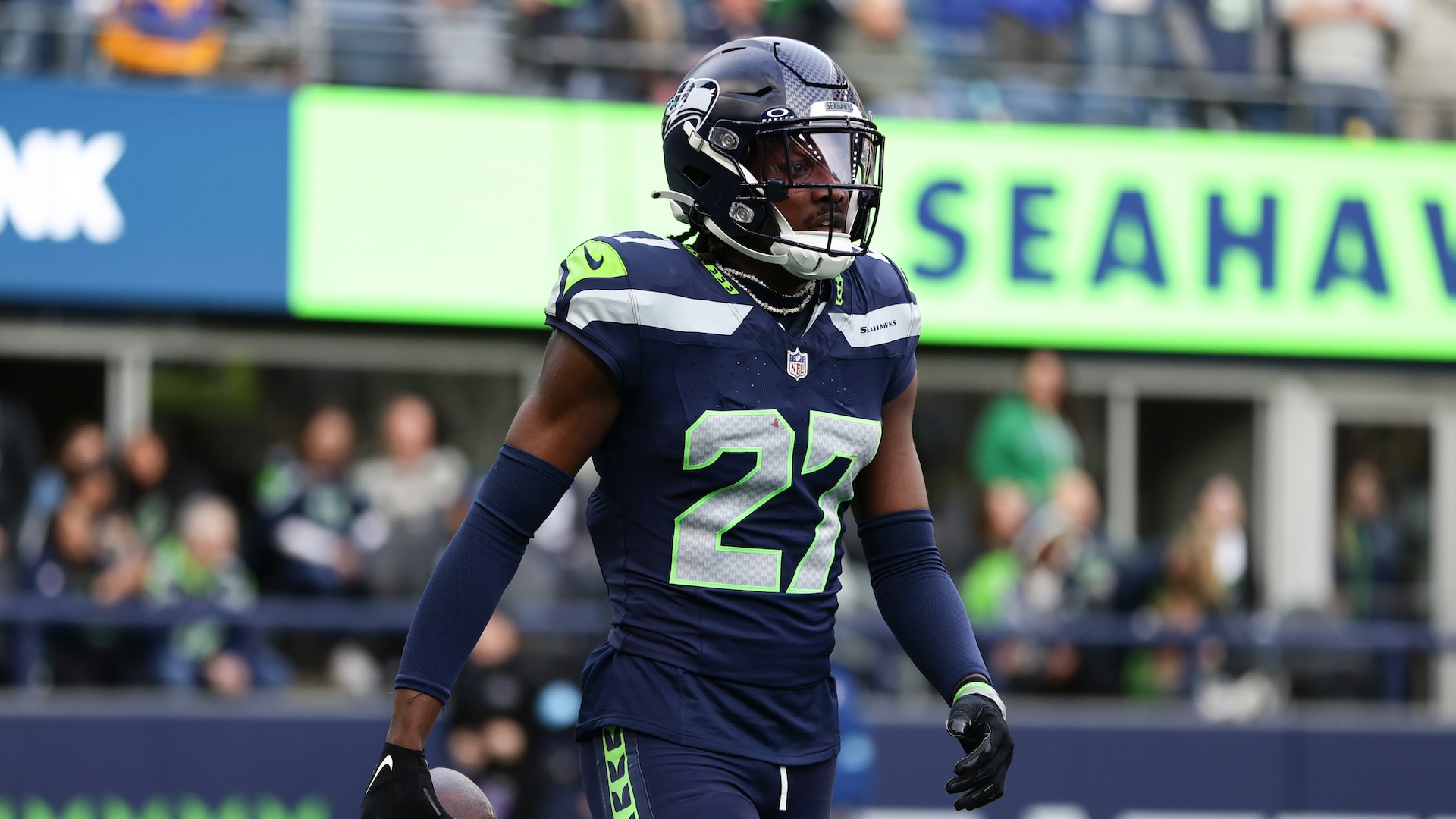 Raiders Urged to Reunite Impact Defender with Pete Carroll