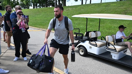 What happened to Skylar Thompson? Pittsburgh Steelers QB attacked ...