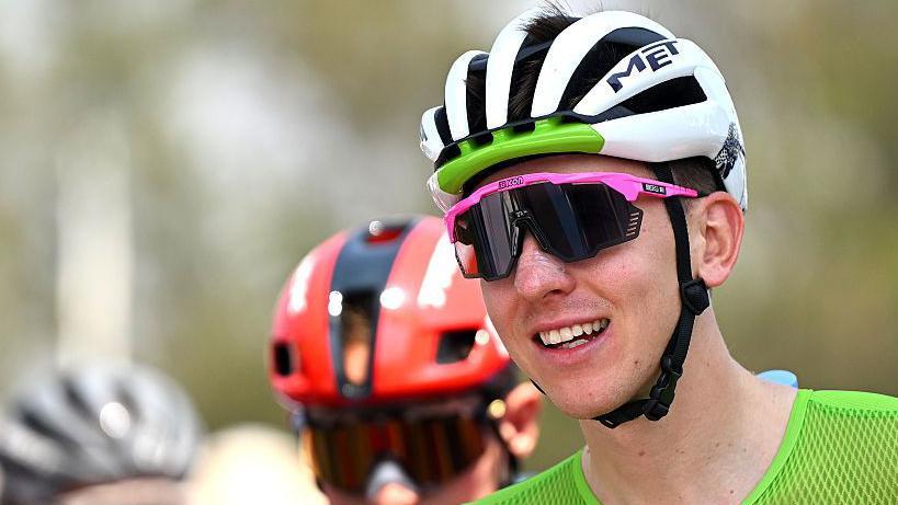 Imperious Pogacar wins Worlds with epic solo attack