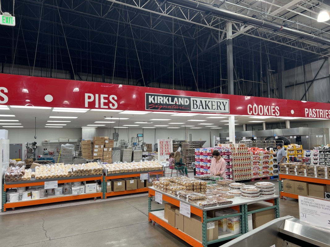 A Superfan's Guide to the Costco Bakery
