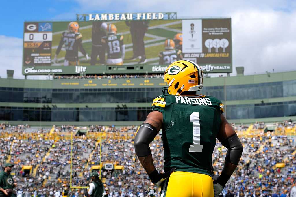 MRI confirms season-ending ACL tear for Packers DE Micah Parsons