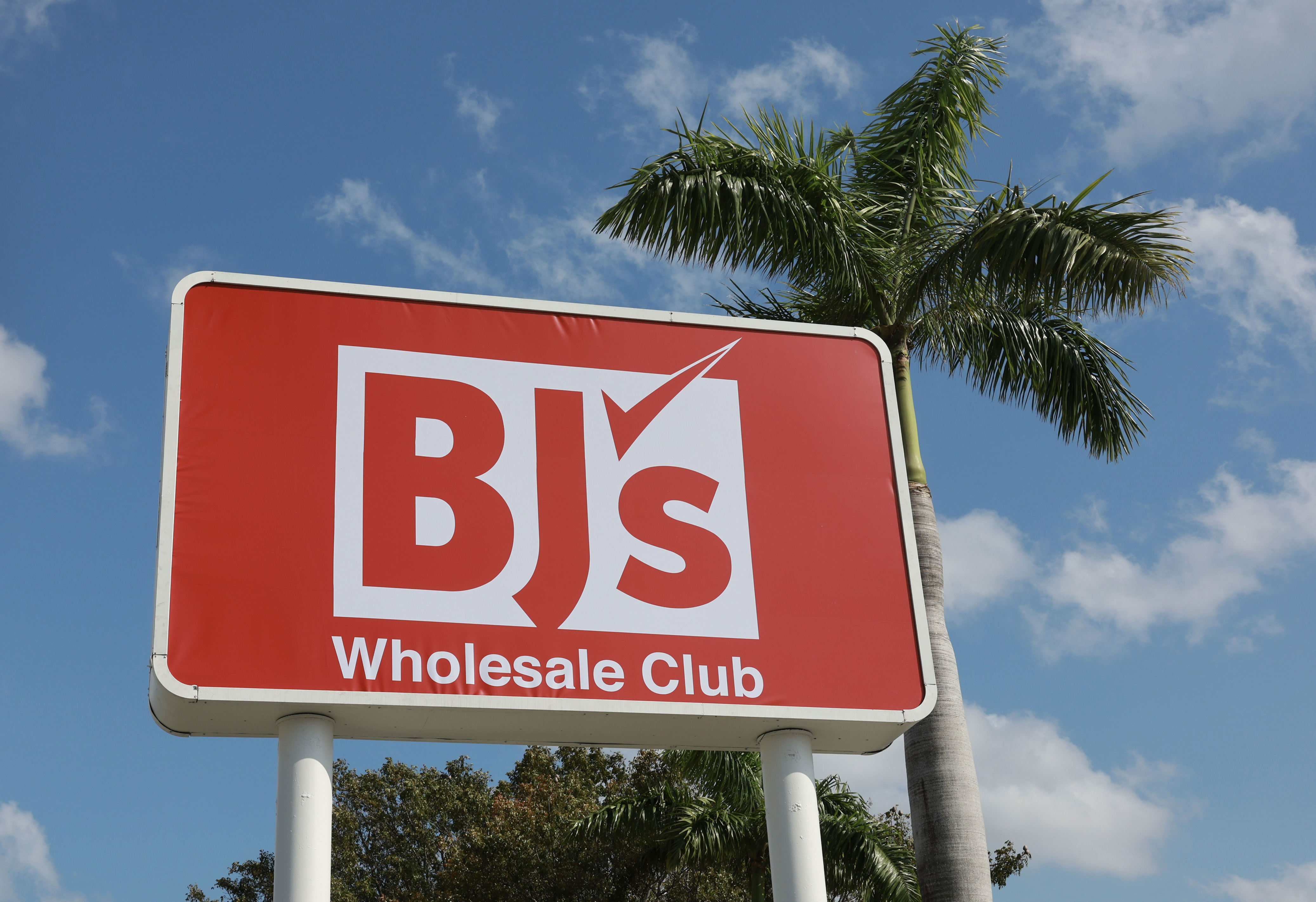 9 BJ's Membership Benefits and Rules You May Not Know