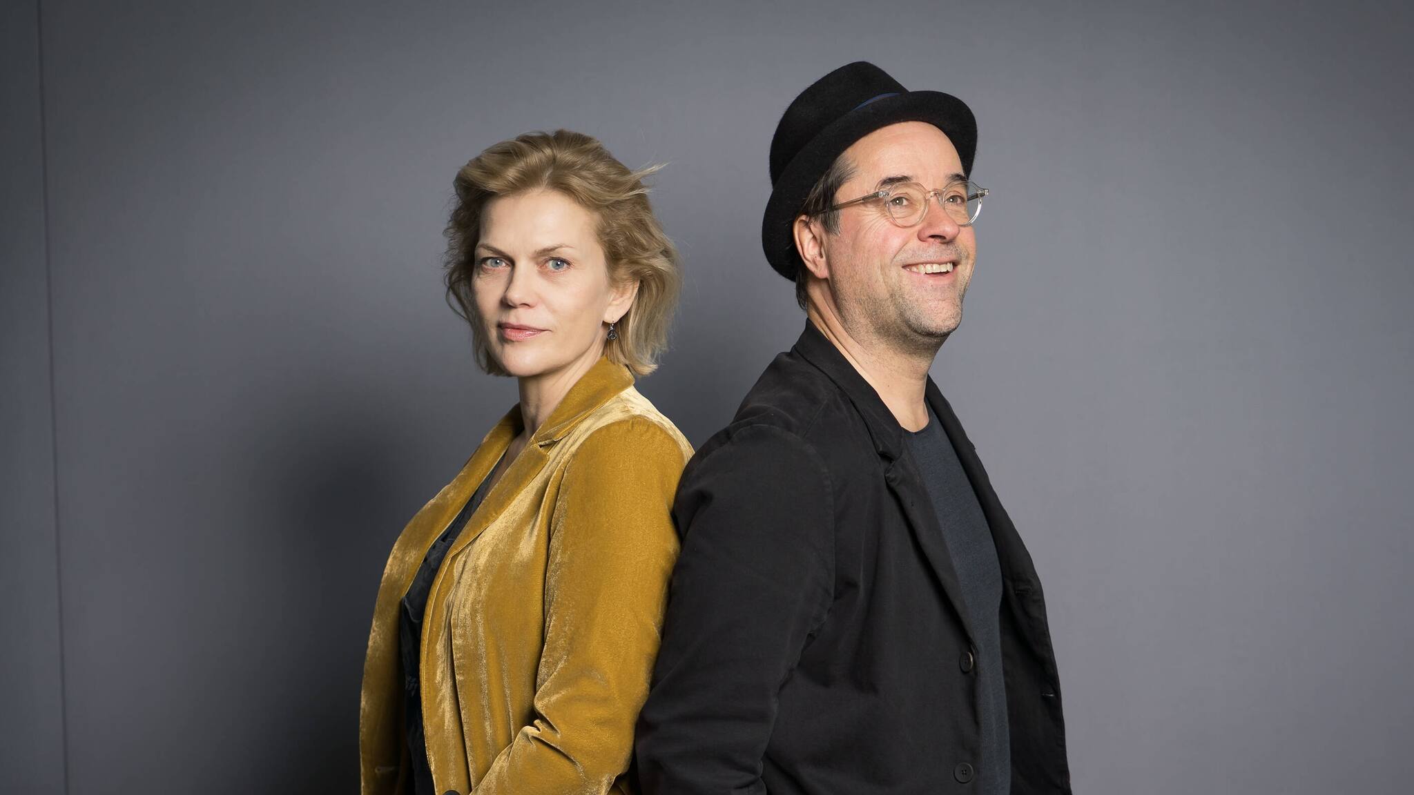 „Tatort”-Star Jan Josef Liefers und Anna Loos: Alltag zwischen Bühne ...