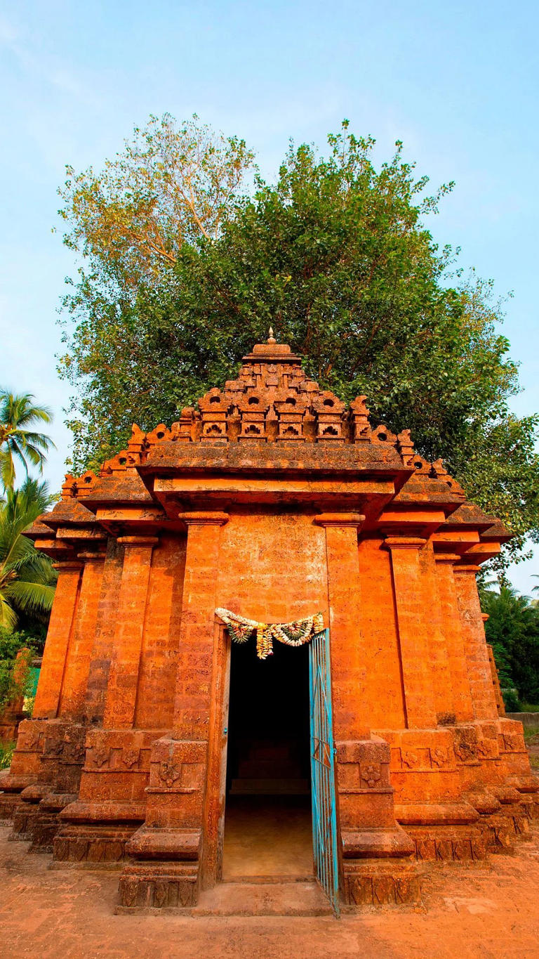 Navratri 2025: 7 Must-Visit Devi Temples In Maharashtra During The Holy ...