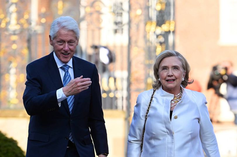 Donald and Melania's unusual sleeping arrangements compared to Hillary ...