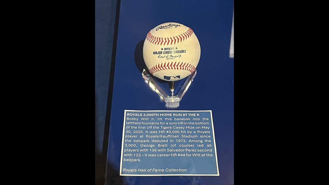 Royals fan threatened with arrest after catching home run ball, lawsuit ...