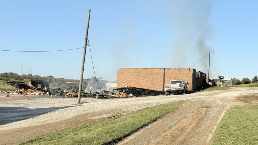 Fire at apple orchard near Utica forces early closure