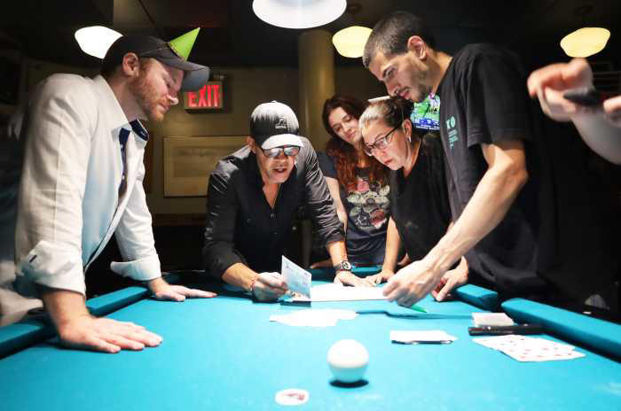 Right on cue: From Manhattan to Madrid, ChalkySticks maps pool tables ...