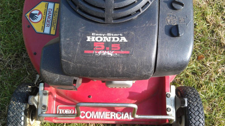 Who Makes Toro Lawn Mower Engines And Where Are They Built?