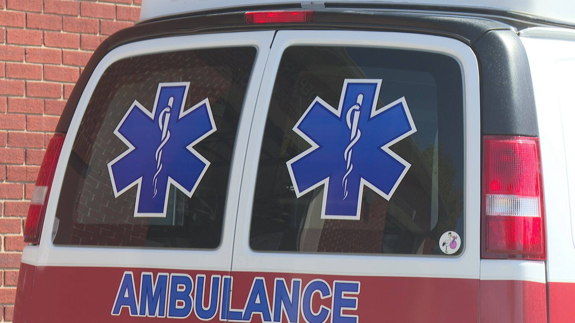 Expert weighs in as Ky. EMS team under fire for administering antivenom