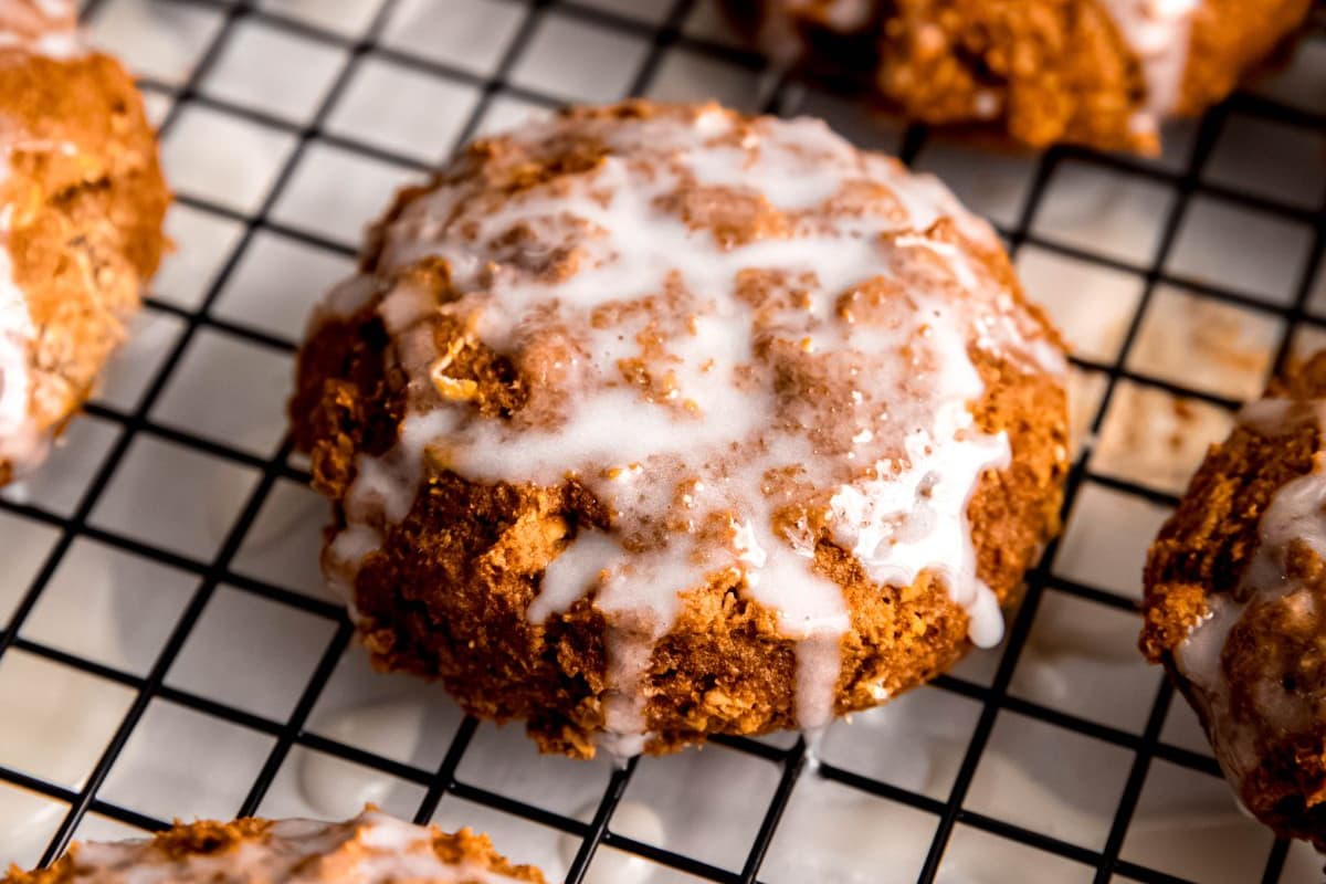 20 healthy cookie recipes that vanish before you can grab one