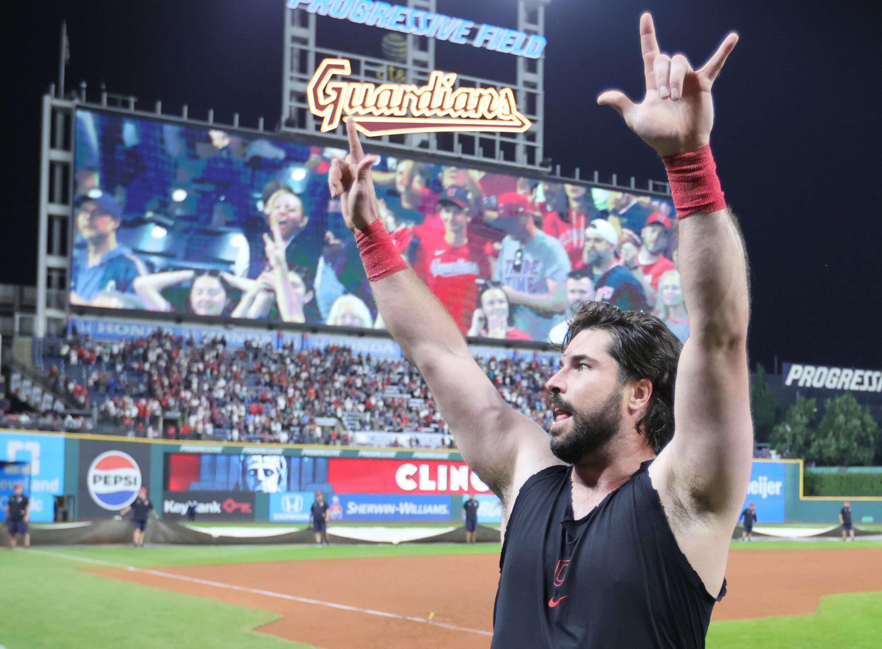 How to watch Guardians try to clinch AL Central today | MLB free live ...