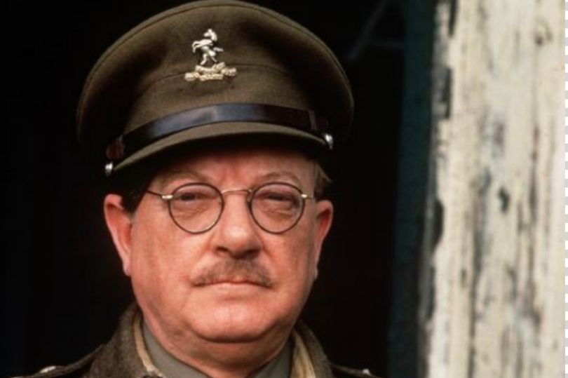 Brit bosses should 'encourage workers' to join Army Reserves as WW3 ...