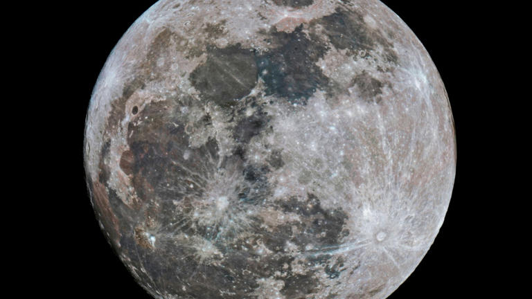 Earth’s wind may be causing the moon’s surface to rust