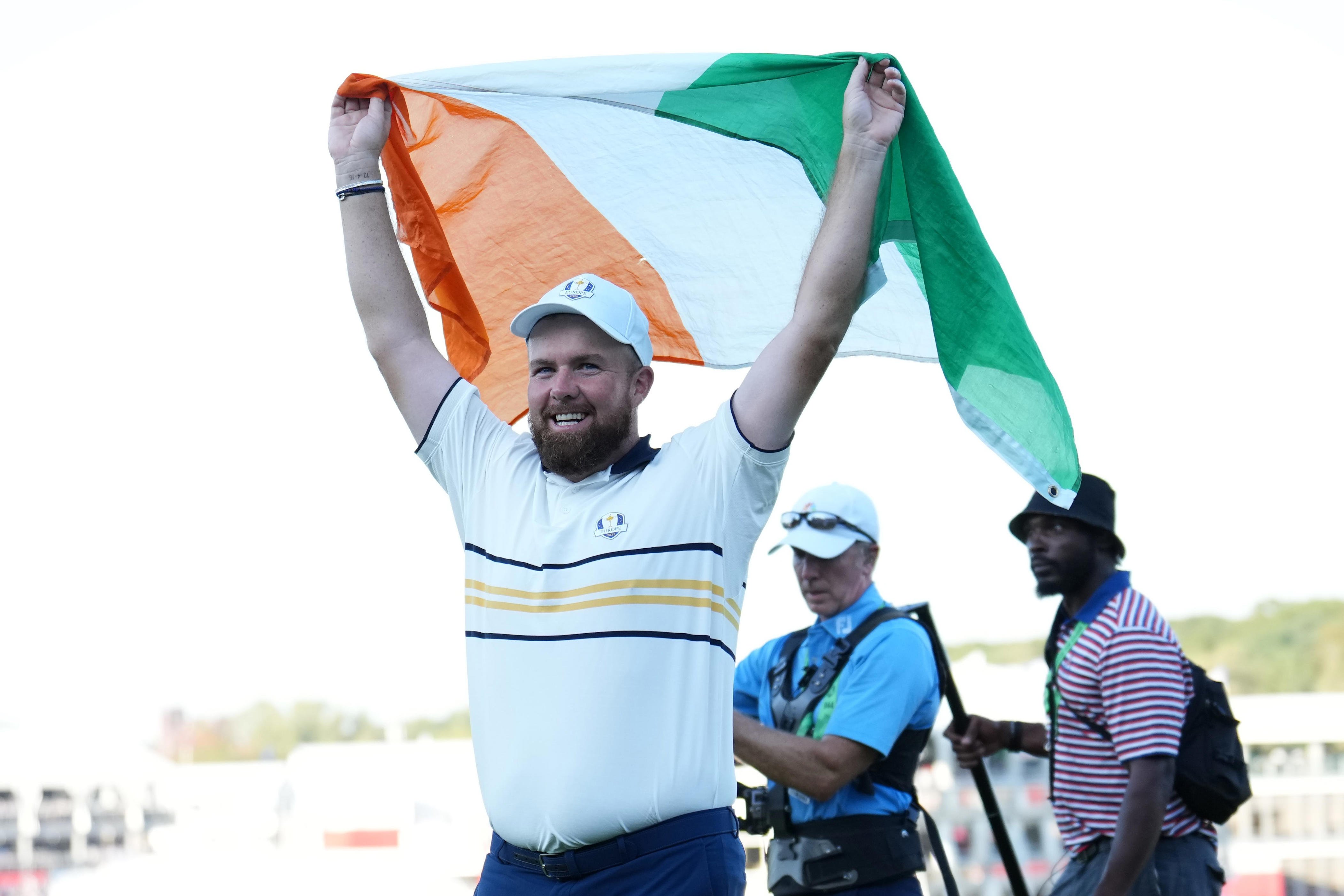 Ryder Cup live score updates as American rally falls short, Shane Lowry ...