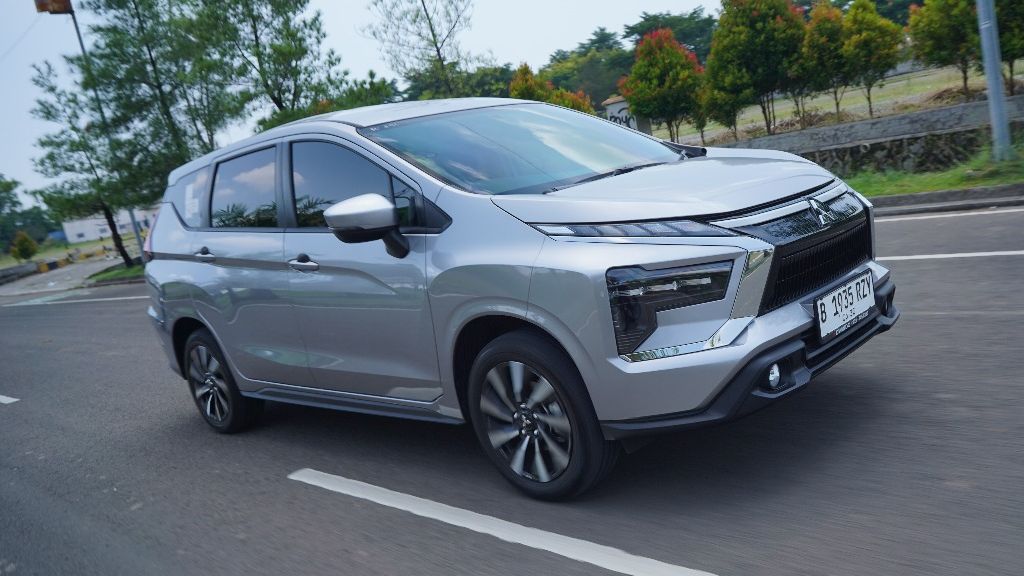 Tak Sampai RP 300 Juta, Selengkap Ini Fitur Xpander Exceed Tourer
