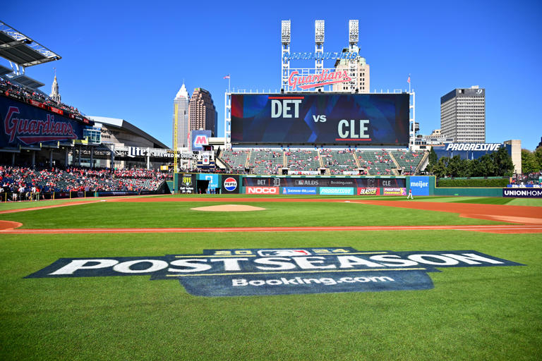 MLB playoffs schedule bracket, start times, dates, TV for each series ...