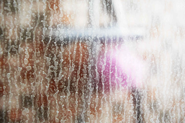 How to get rid of stubborn soap scum without harsh chemicals