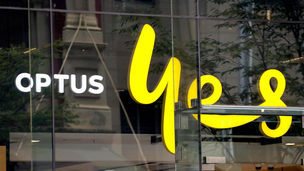 ‘Failing’: Ley lashes MP over Optus fiasco